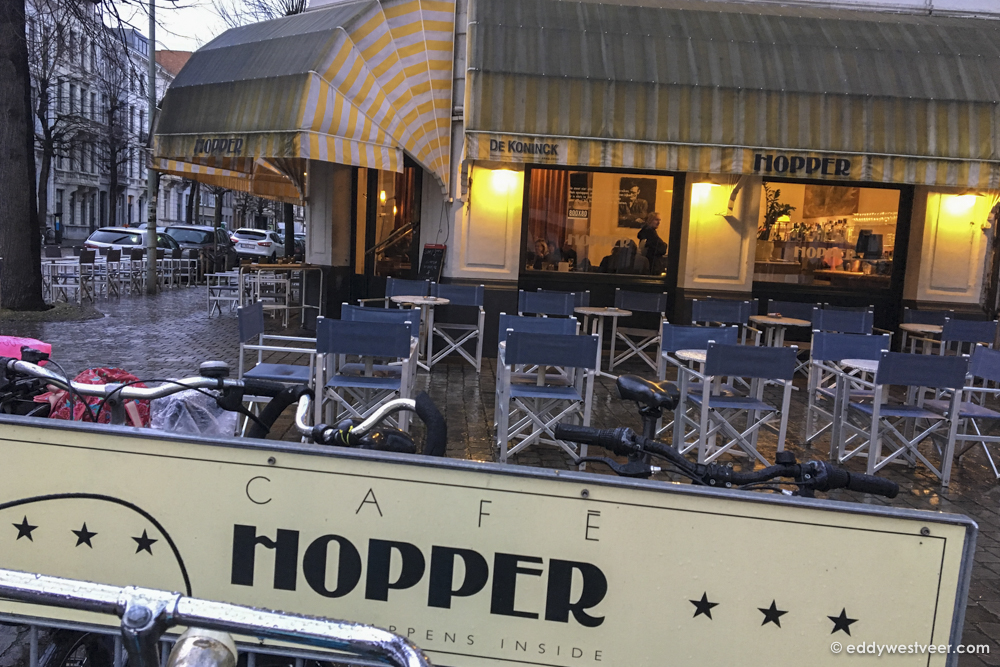 Café Hopper grote huiskamer met muzikale historie - Jazznu.com